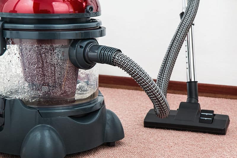 Why Use Liquid Vacuum Cleaner As a Commercial Vacuum Cleaner | vast knowing